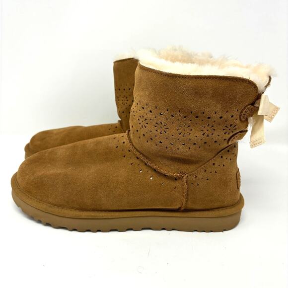 UGG | Shoes | Ugg Womens Brown Dae Sunshine Perf Lined Boot Size 1 ...